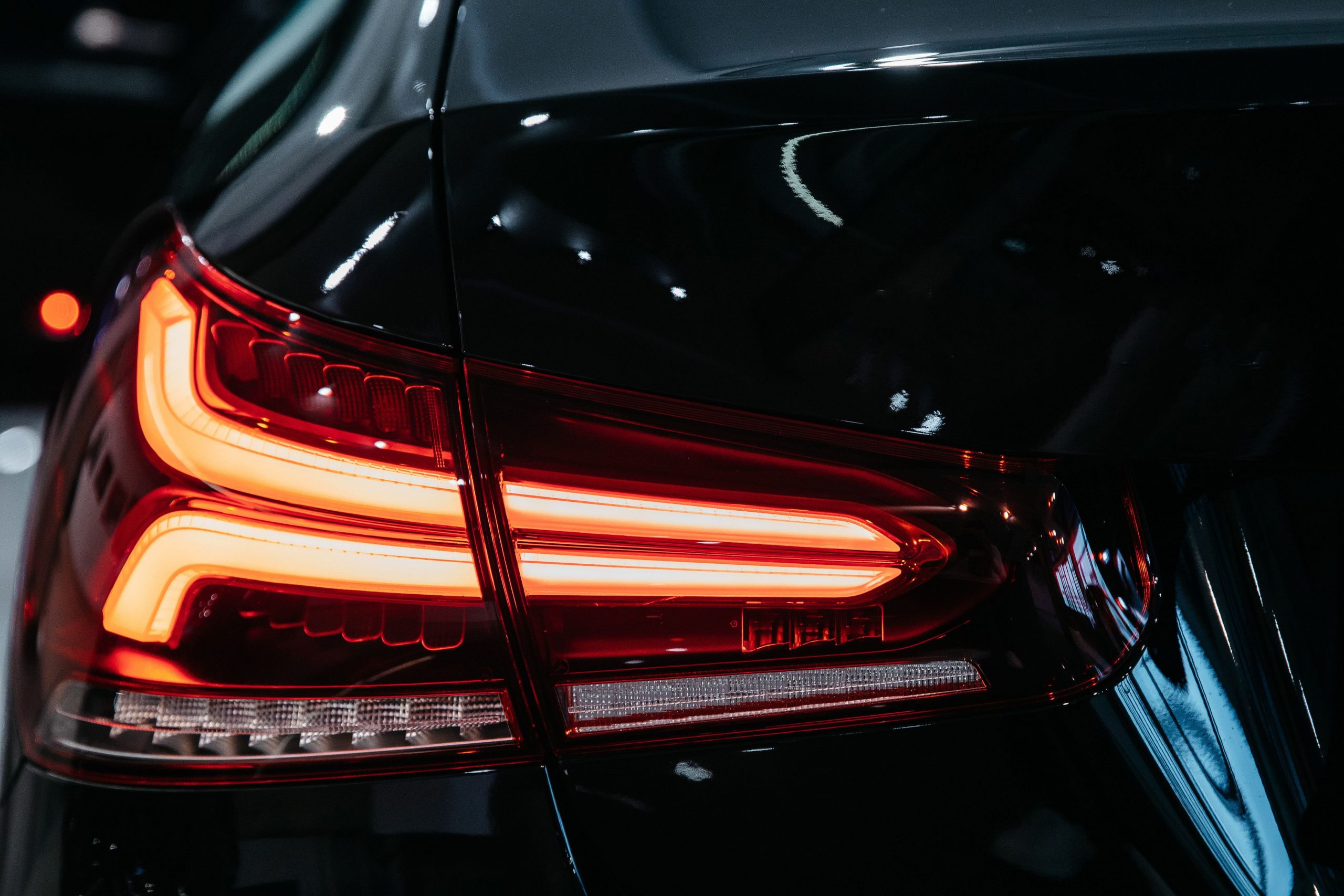 Automotive Lighting Innovations and Their Significance - BusinessMole