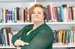 Internal vs External Customers: Understanding the Key Differences ...